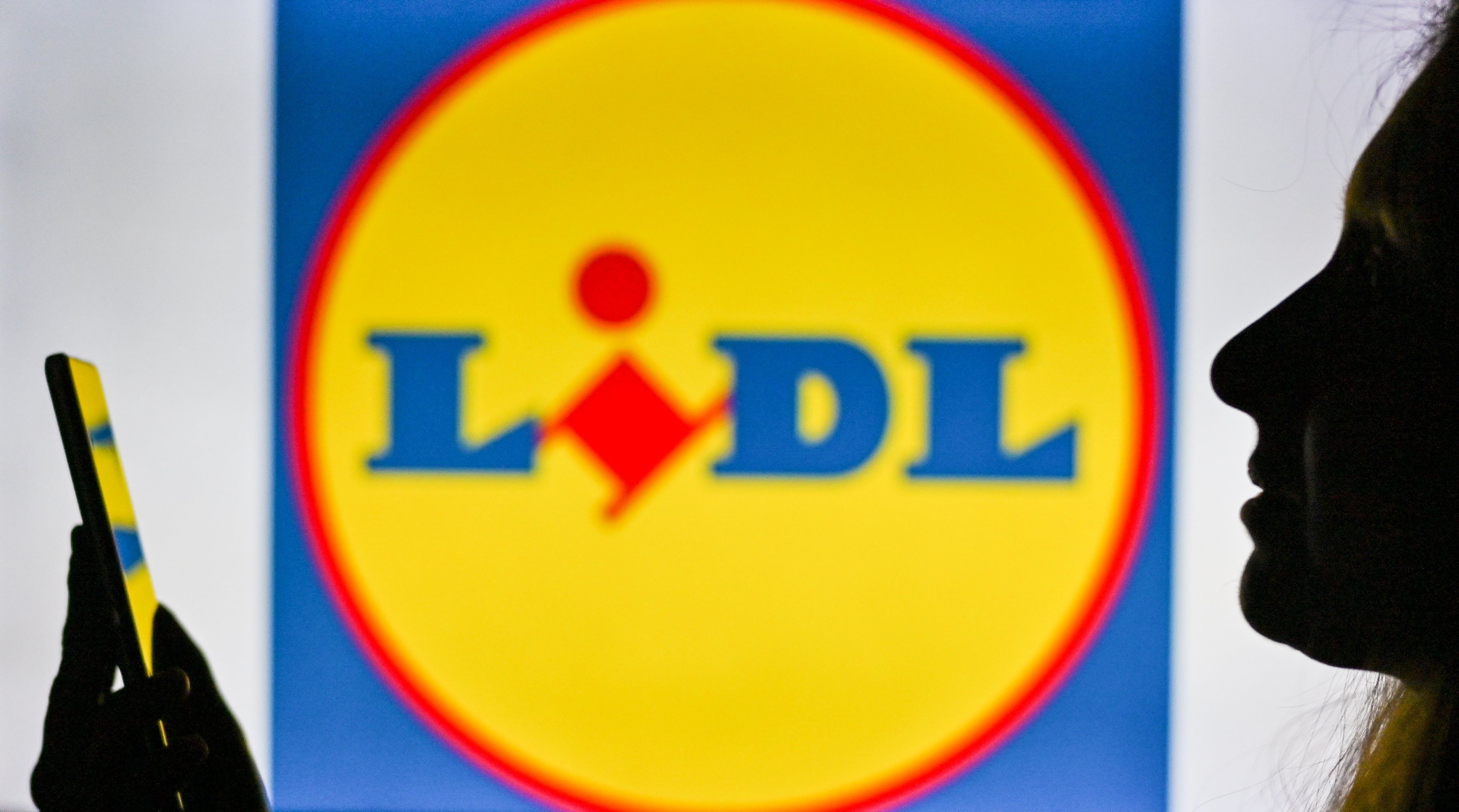 Preissenkungen: Lidl führt im September DIESE Aktion ein - oe24.at