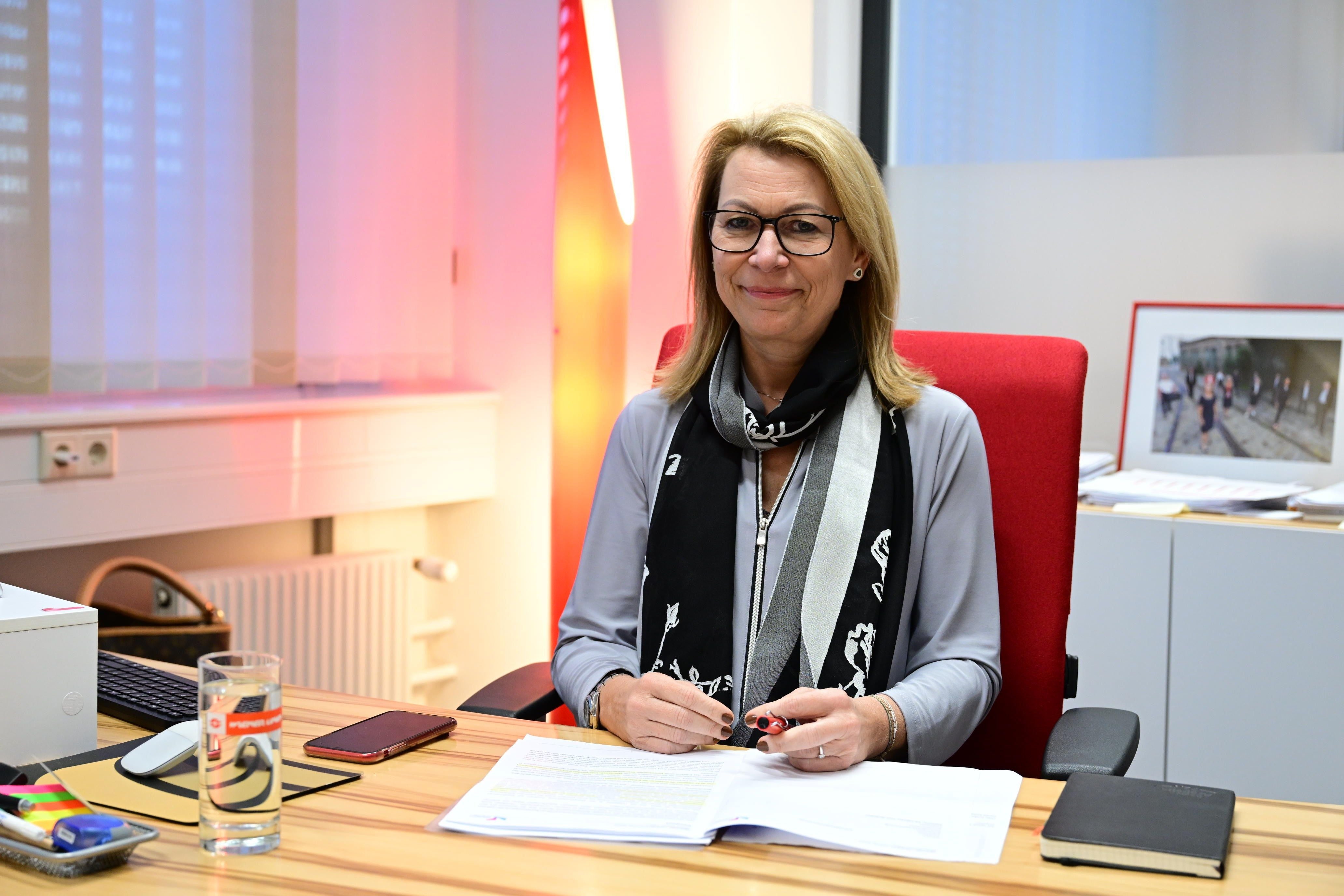 7.000 neue Mitarbeiter für Bim und Bus gesucht - oe24.at