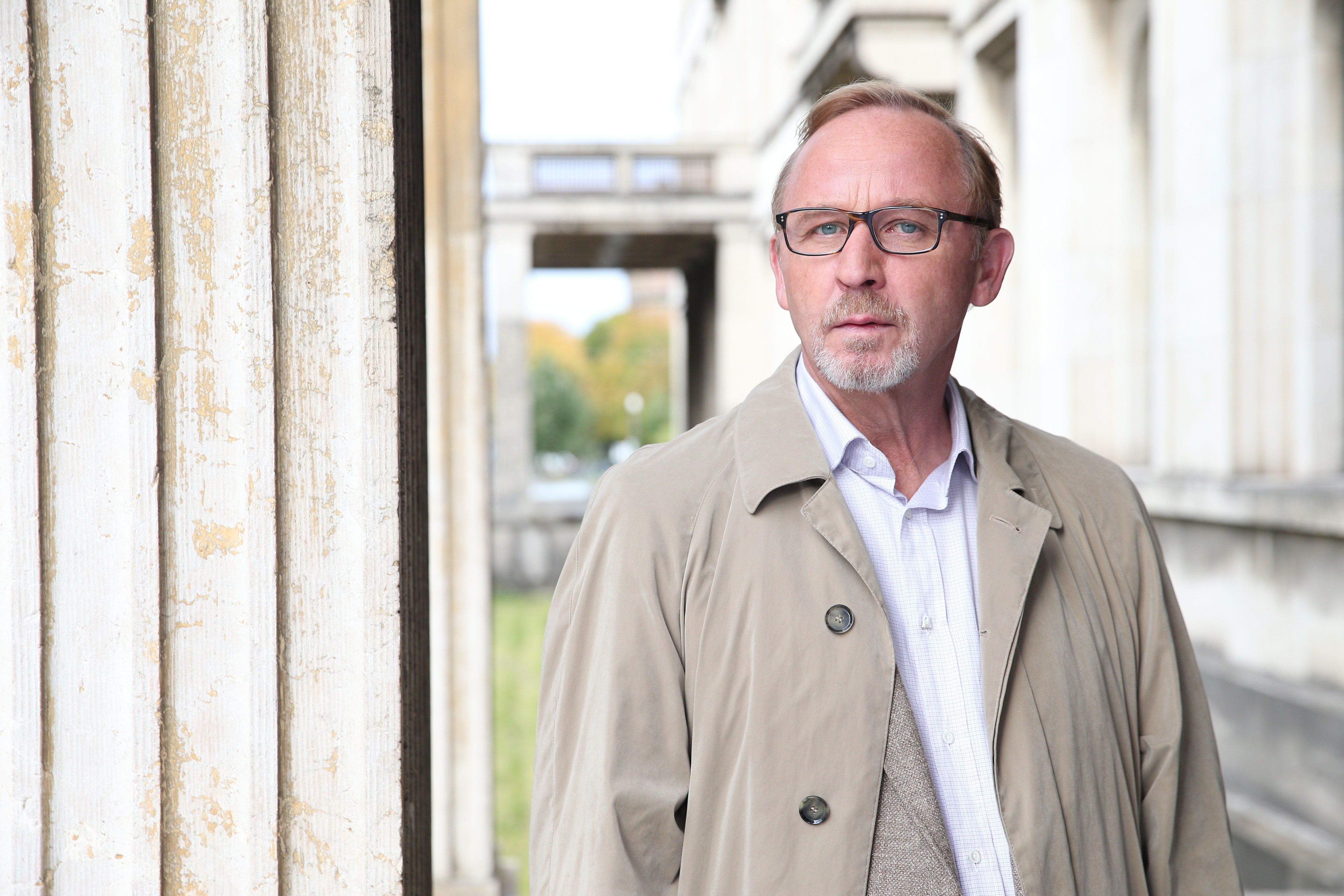 Serien-Star Alexander Held gestorben - oe24.at