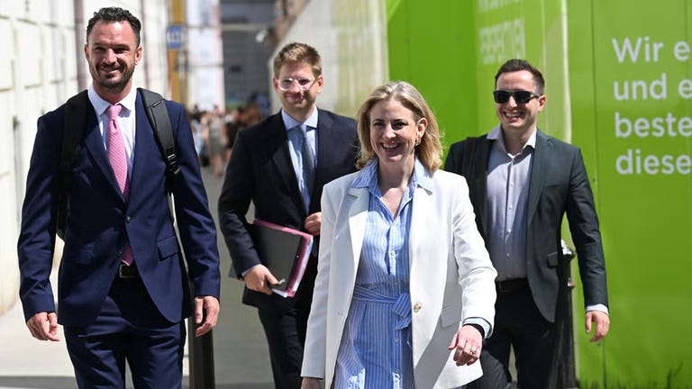 Reformpartnerschaft: Einigung mit vielen offenen Details - oe24.at